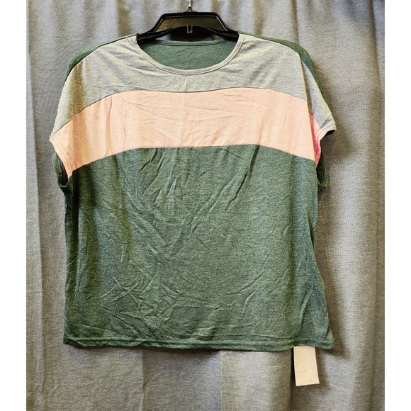 Emery Rose | Tops | Emory Rose Tee L | Poshmark